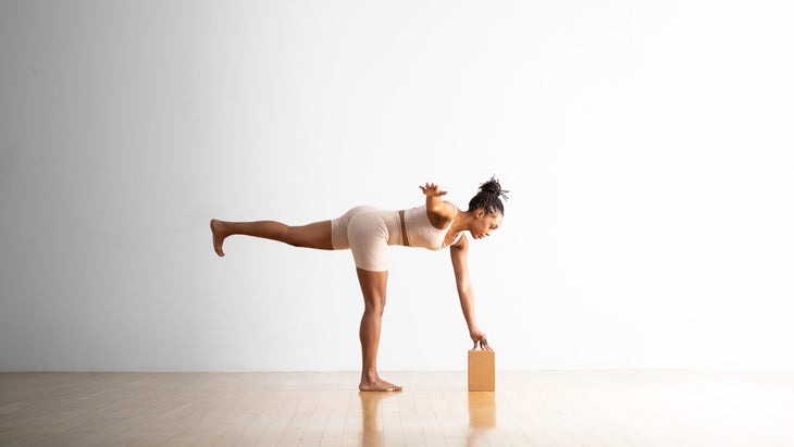 Master Class: Revolved Half Moon Pose (Parivrtta Adha Chandrasana)