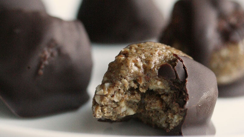 Eating Insects: Cricket Flour Recipe | High-Protein Paleo Food Trend