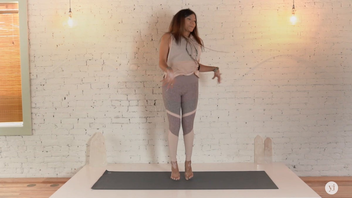 Try This Shaking Exercise Before You Start Your Yoga Practice