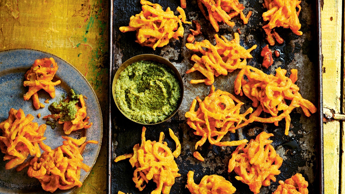 Indian Onion Fritters Recipe