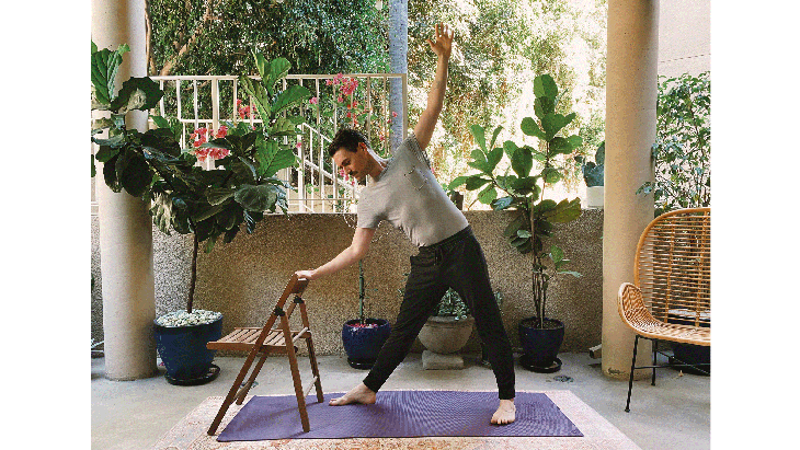 4 Ways to Practice Extended Triangle Pose